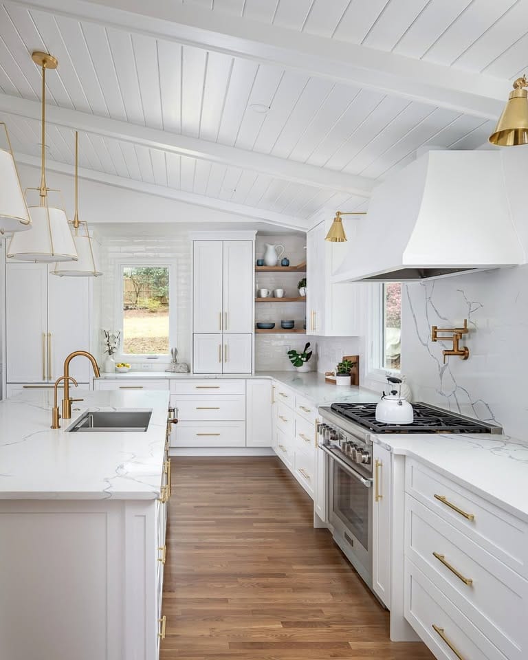 Create A Beautiful Kitchen With Kitchen Renovation Contractor Near Me